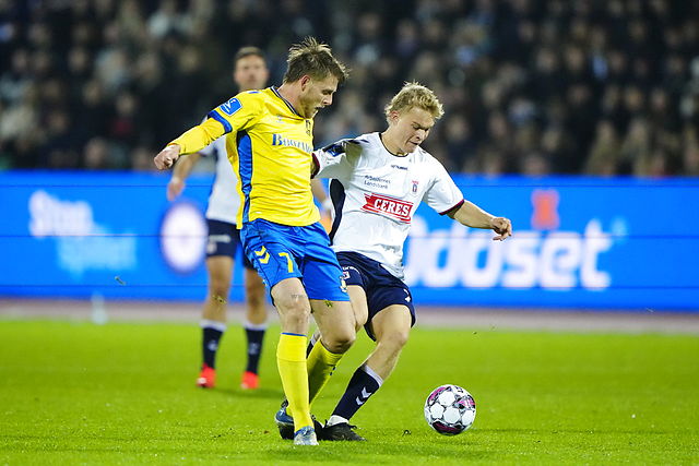 LIVE: AGF-Brøndby - TV 2